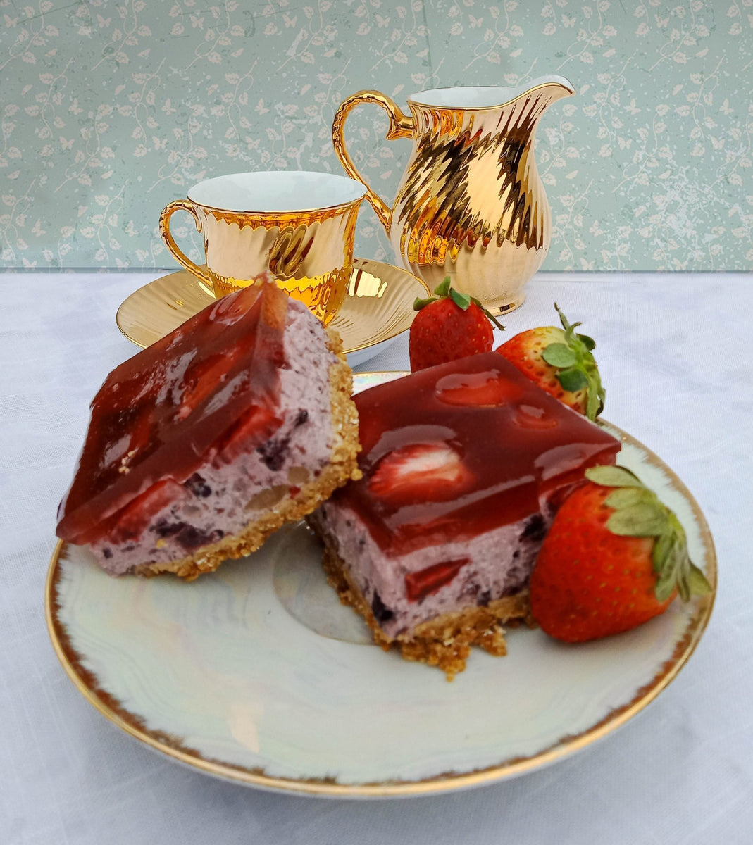 Berry Slice Recipe - It's Decadent | Gloriously Free Oats – GF Oats ...